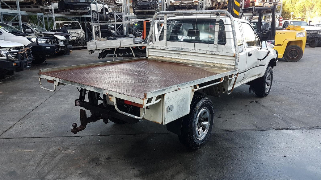 7286 - 06/97, TOYOTA LN111 HILUX, 3L, 5SPD