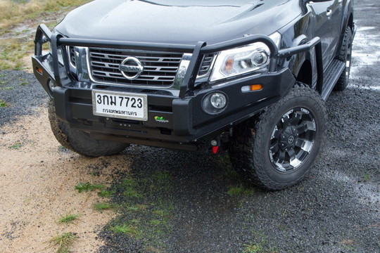 Ironman 4x4 Commercial Deluxe Bull Bar suitable for Navara NP300