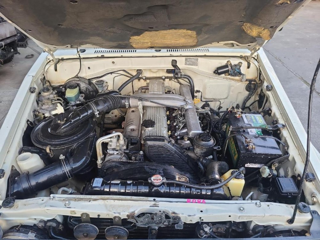 8086 - 04/94, TOYOTA HZJ75 LANDCRUISER, 1HZ, 5SPD
