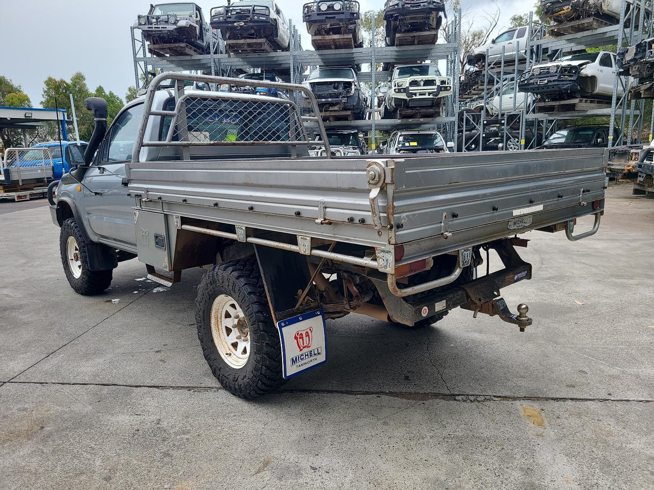 Headlight Assemblies For Toyota Hilux Late Premium Engine Rebuilt Kit ...