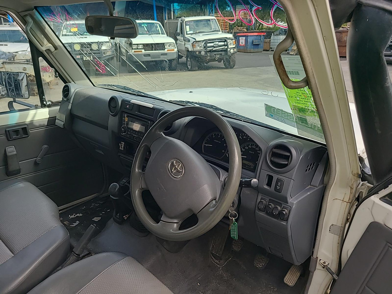 8360 - 12/13, TOYOTA VDJ79 LANDCRUISER, 1VD-FTV, 5SPD, WORKMATE