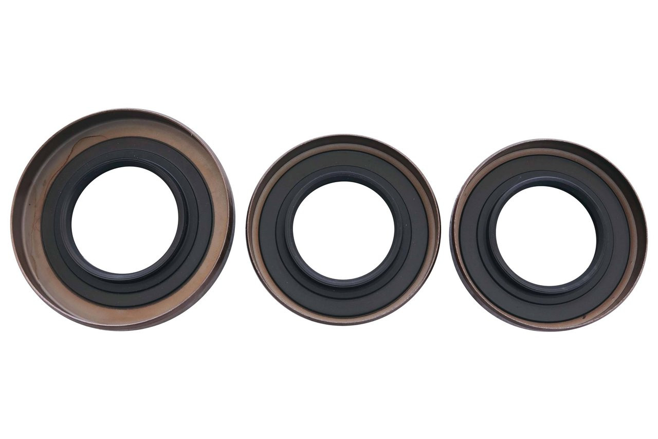 Drivetech Front Diff Bearing Kit suitable for Hilux IFS 97-05