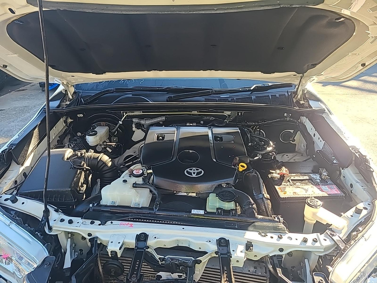 8442 - 09/16, TOYOTA GUN126 HILUX, 1GD-FTV, AUTO, SR