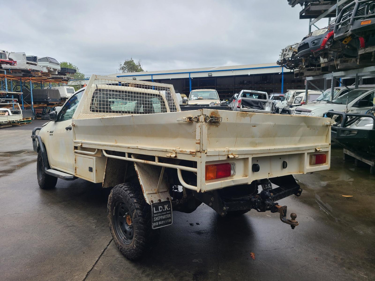 8582 - 09/18, TOYOTA GUN126 HILUX, 1GD-FTV, 6SPD, SR