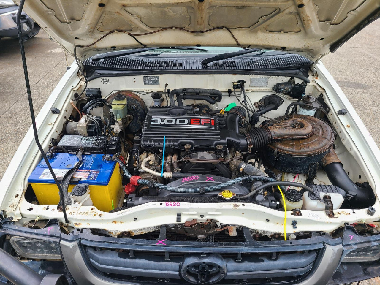 8680 - 10/04, TOYOTA LN167 HILUX, 5L-E, 5SPD