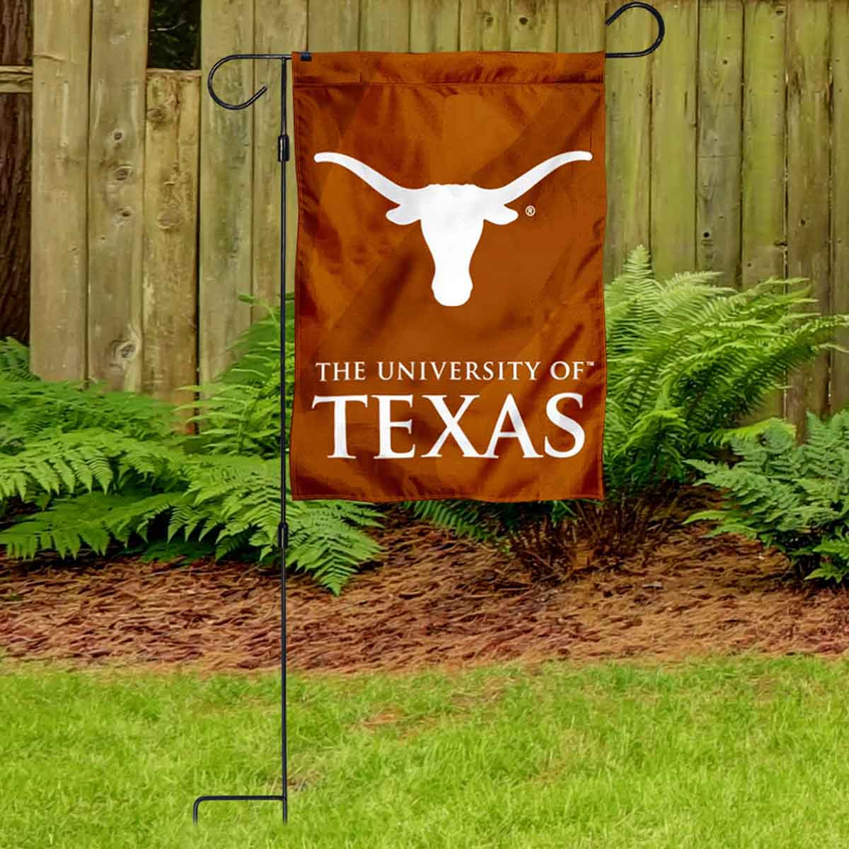 Texas Longhorns Logo Garden Flag and Pole Stand - State Street Products