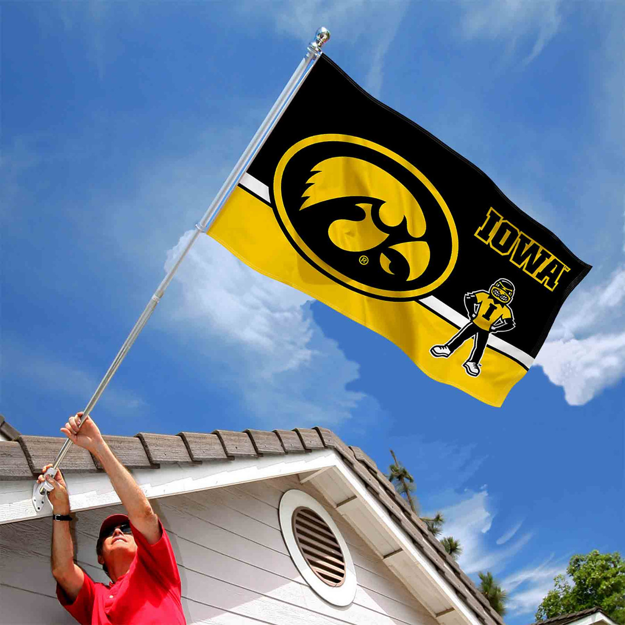 Hawkeyes Logo Flag - State Street Products