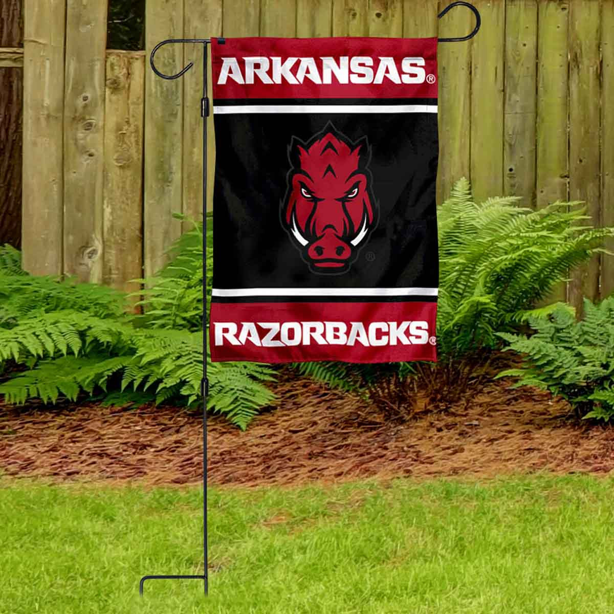 Arkansas Razorbacks Panel Garden Flag and Pole Stand - State Street ...