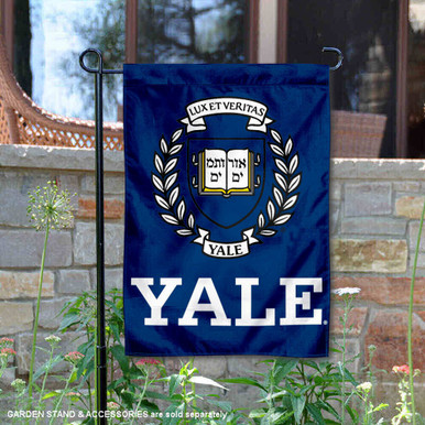 Yale Bulldogs Coat of Arms Garden Flag - State Street Products