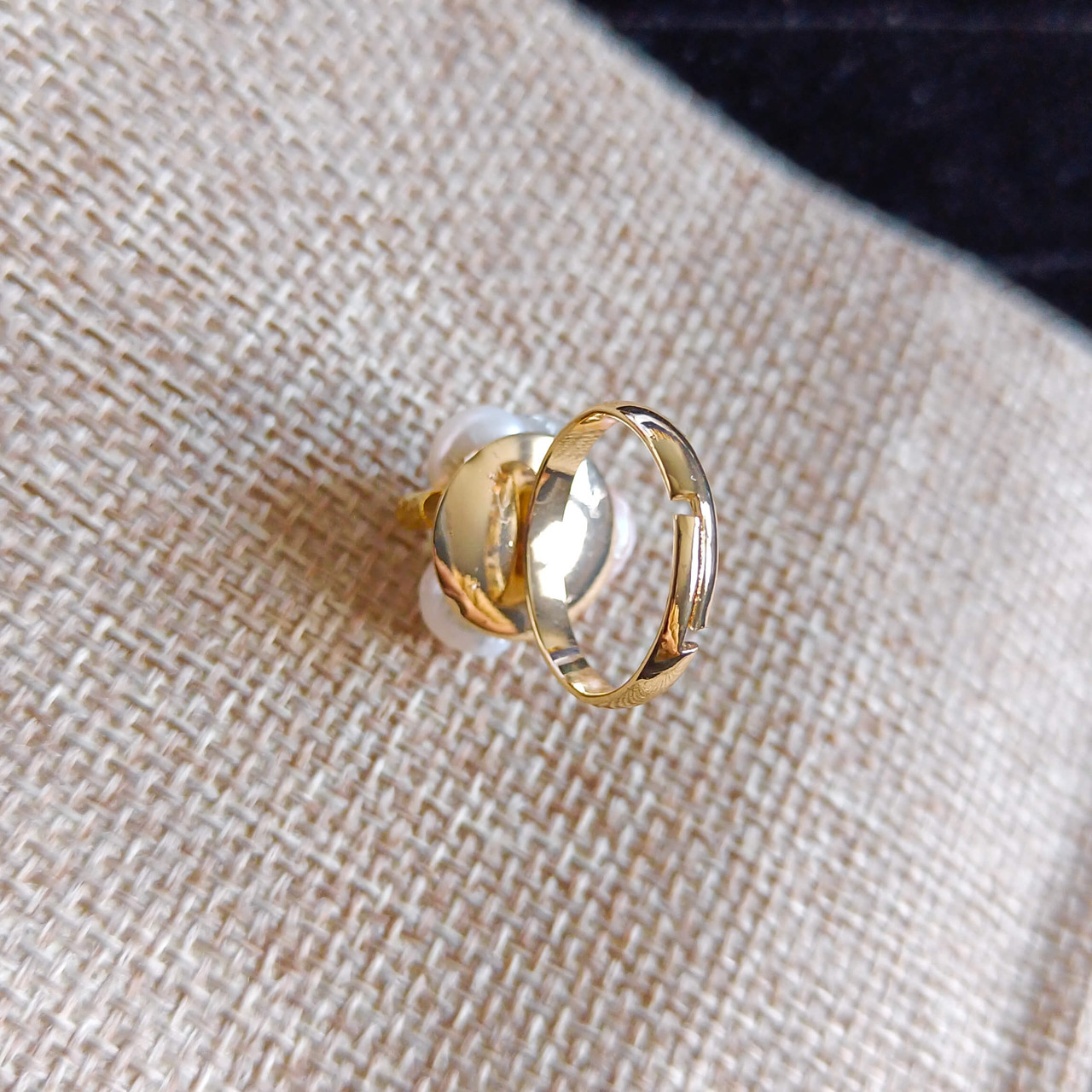 Bague d'Artisan en Perles Baroques et Pierres Semi-Précieuses