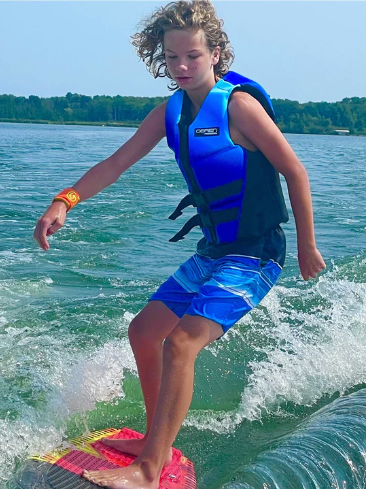 HEY WAVE HI-VIS WRIST FLAG - Boater's Outlet