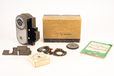 Universal Camera Corporation Cinemaster II Model G-8 8mm Film Camera ...