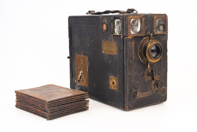 L'Ideal-Bernard French 9x12cm Falling Plate Detective Camera Plates ...