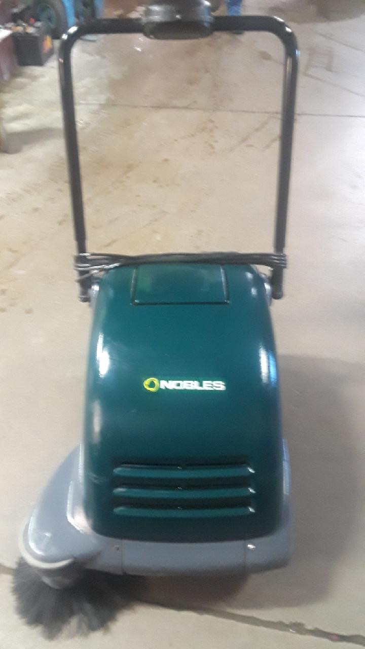 Refurbished Nobles Scout 24 24" Dry Floor Sweeper - Performance Systems