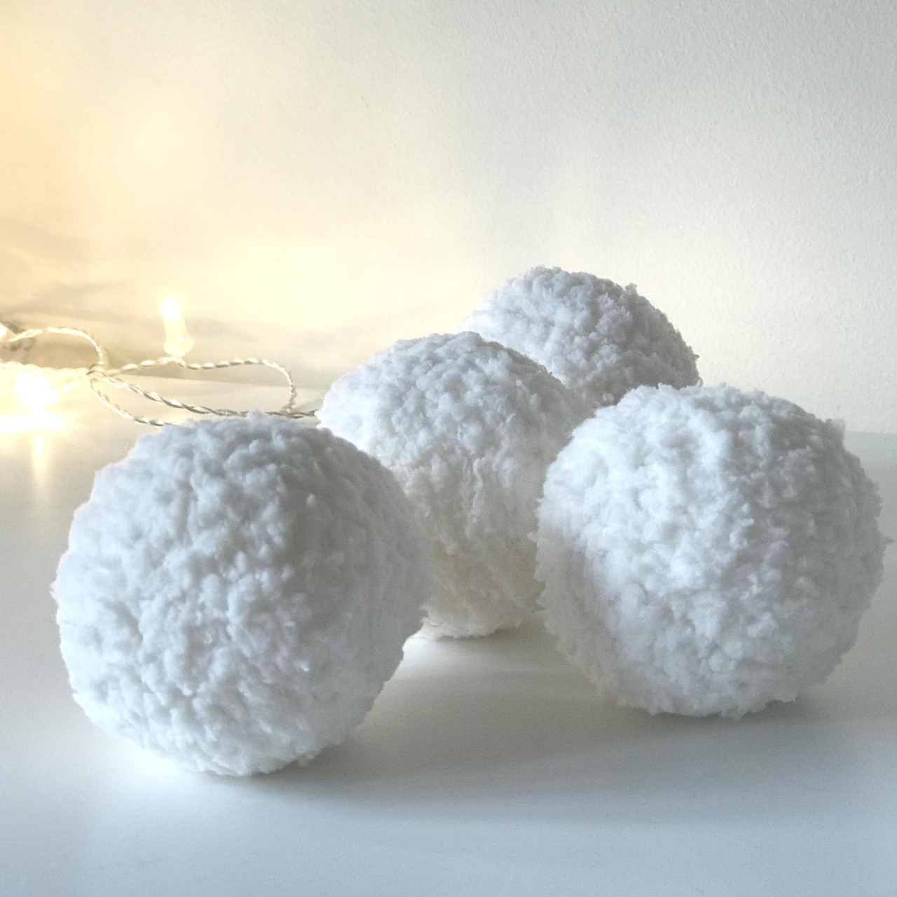 Everlasting Snowballs Knitting Pattern - Gift Horse Kits