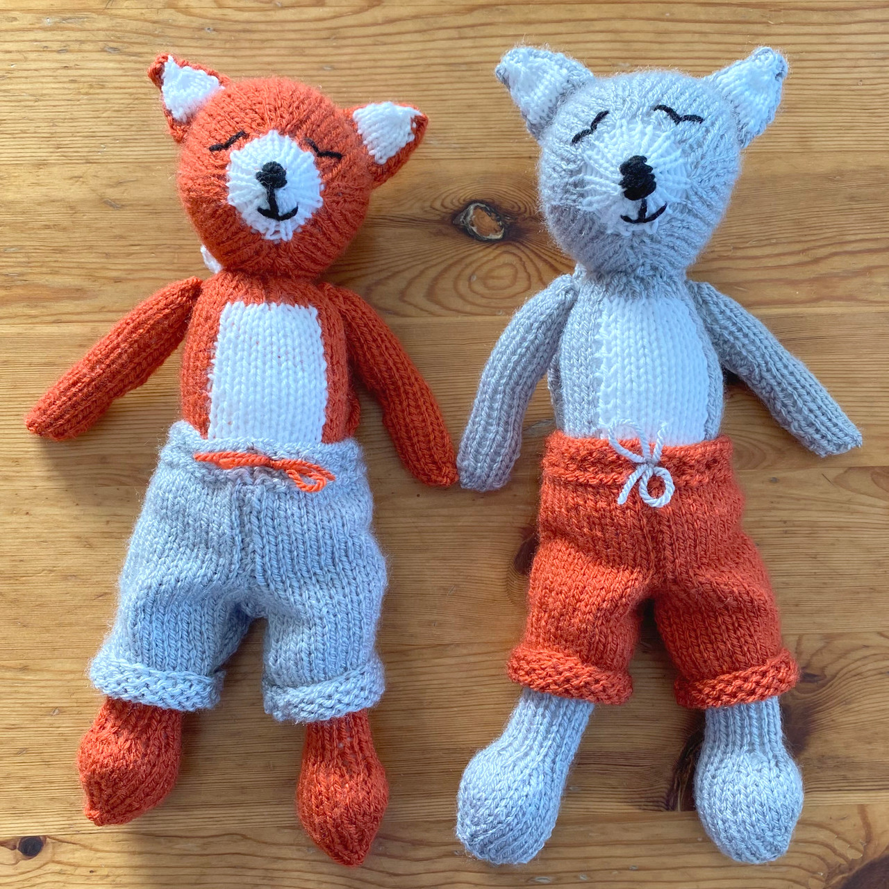 Fox In Socks & Little Wolf Knitting Pattern - Gift Horse Kits