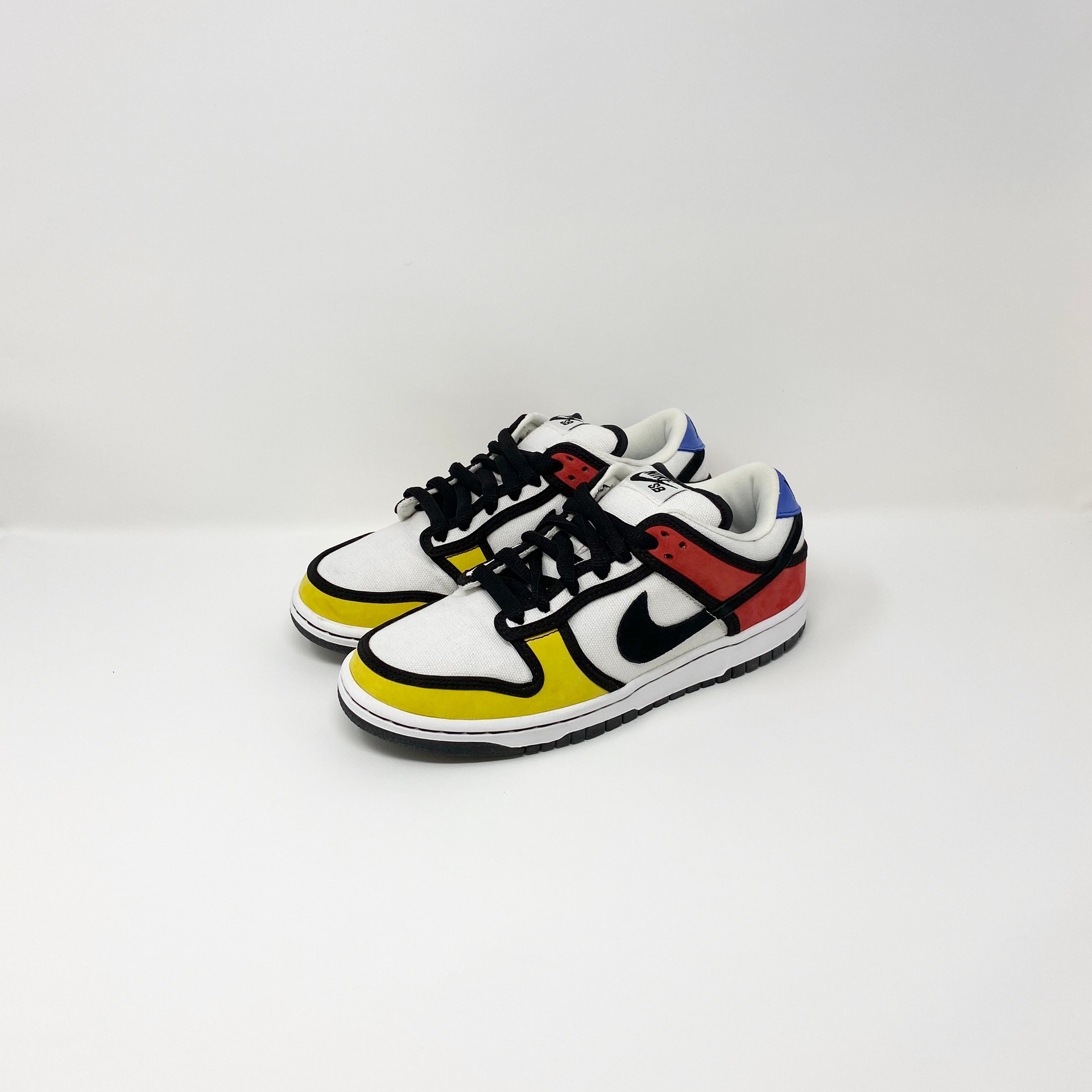 Nike Dunk Low Pro SB Piet Mondrian - Truest