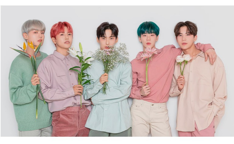 SECHSKIES - 2021 SEASON'S GREETING - interAsia