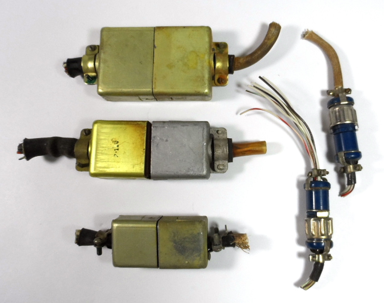 Collins R-390A / URR Complete Connector Set for Making Service Cables