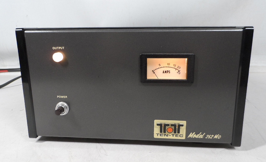 Ten-Tec 252 MO, 20 Amp 13.8 VDC Power Supply for the Omni D Series ...