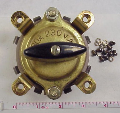 Heavy Duty 230VAC 30 Amp Single Throw 8 Pole Switch - Nationwide Radio ...