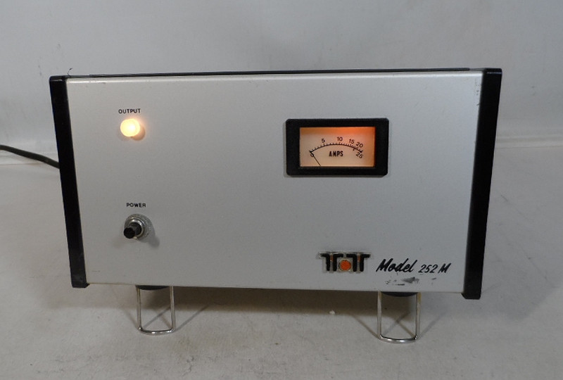 Ten-Tec 252 M, 20 Amp 13.8 VDC Power Supply with Ammeter for the 540 ...