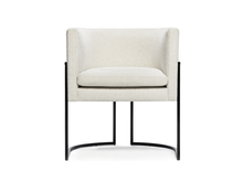 Julius Chair | Stylish Julius Chair in Pink | Mondo Collection