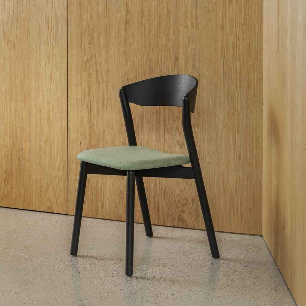 Tube Dining Chair | Sleek Tube Chair - Mondo Collection