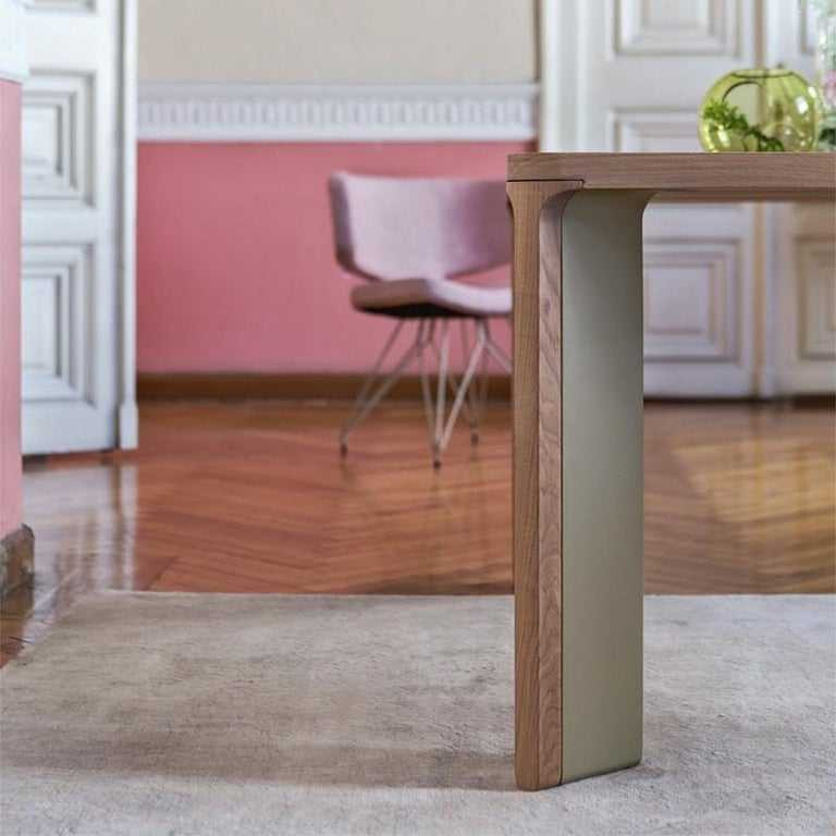 Acro-bat 001 Dining Table: The Ultimate Dining Table