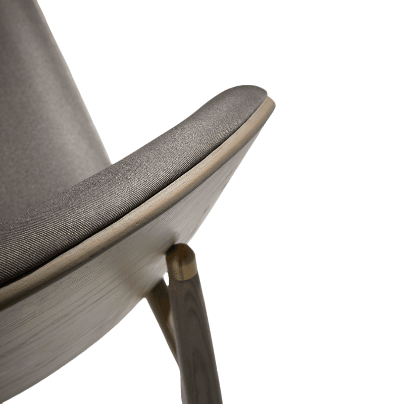The One Armchair | Chinese Chair by Mondo Collection