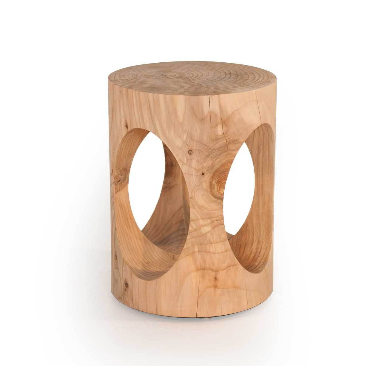 Geppo Stool: Indoor/Outdoor Stool for Versatile Use