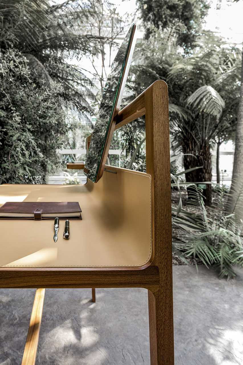 Scribe Desk DESKS from Mondocollection.com