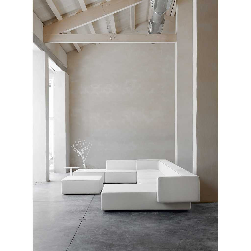 Step Sofa SOFAS from Mondocollection.com