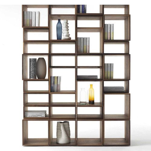 Pillar Bookshelf: Showcase Your Collection with Elegance