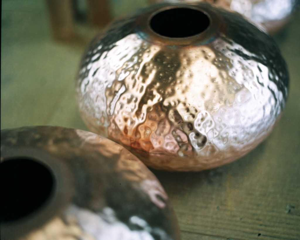 Pebble Table Lamp TABLE from Mondocollection.com