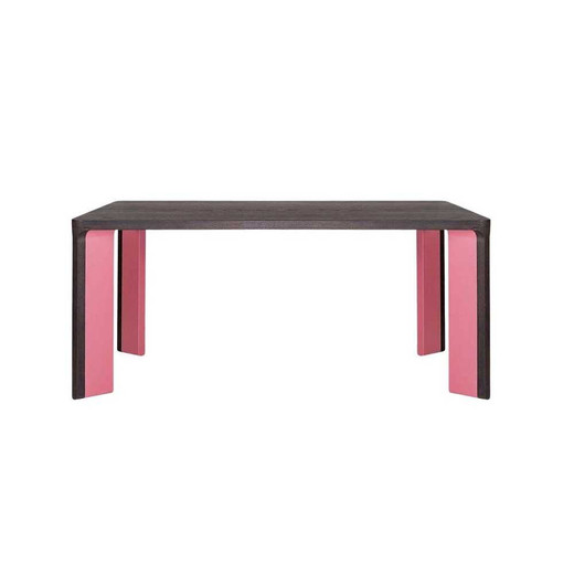 Acro-bat 001 Dining Table: The Ultimate Dining Table