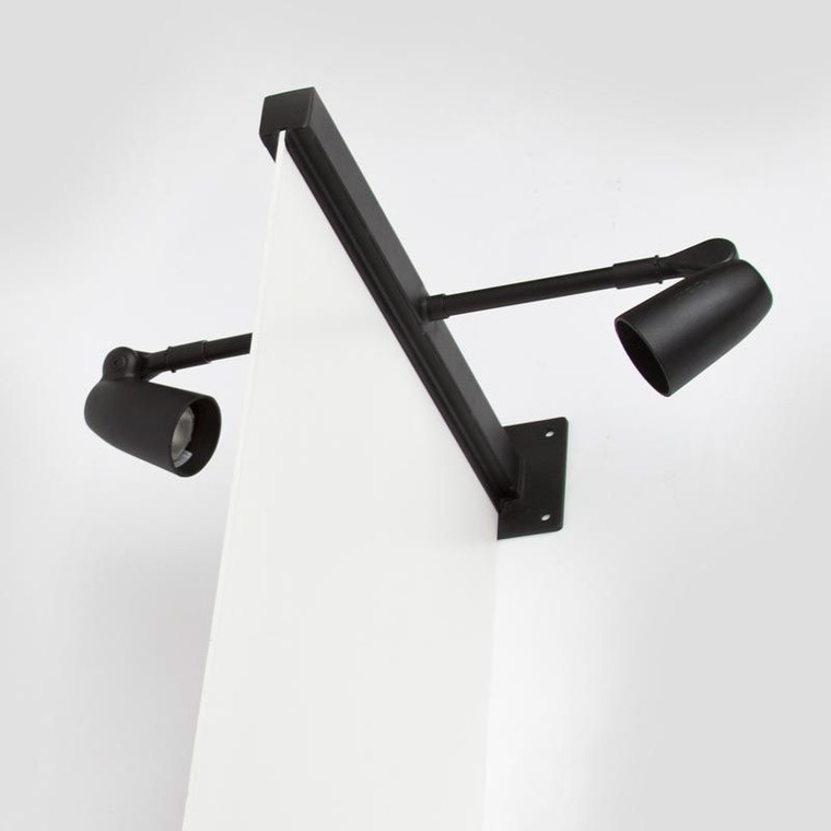 Set of 2 Lighted Montamar Channel Sign Brackets