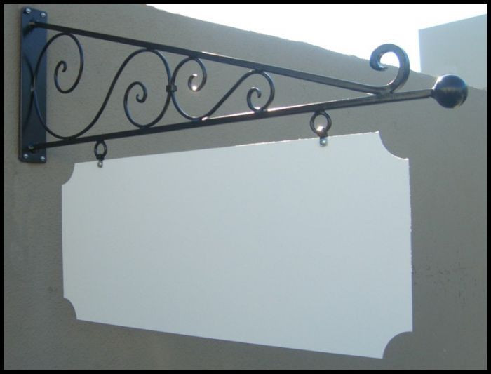 Triangle Scroll Blade Sign Bracket