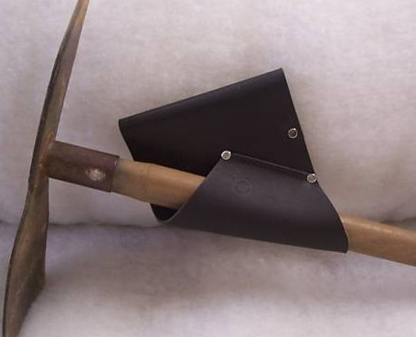 Leather Angled Pick Holder by DD Leather