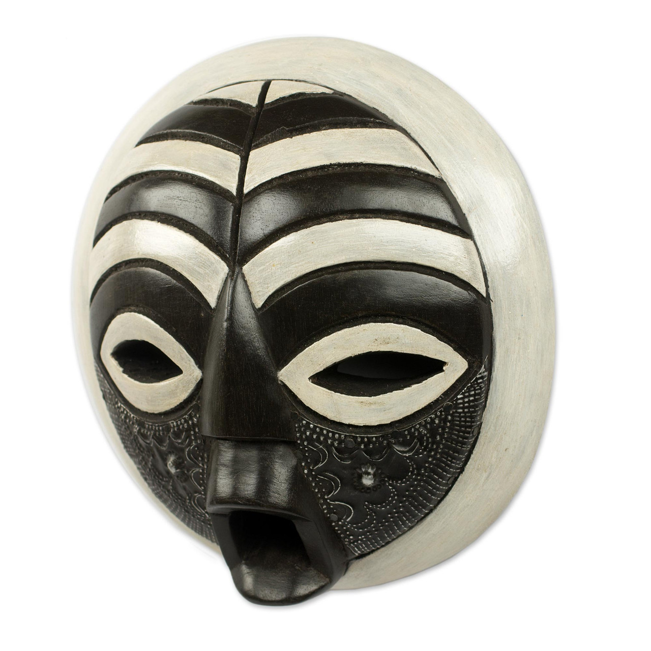 Circular West African Mask Handcrafted and Painted 'Rescued ... Circular West African Mask Handcrafted and Painted 'Rescued ...