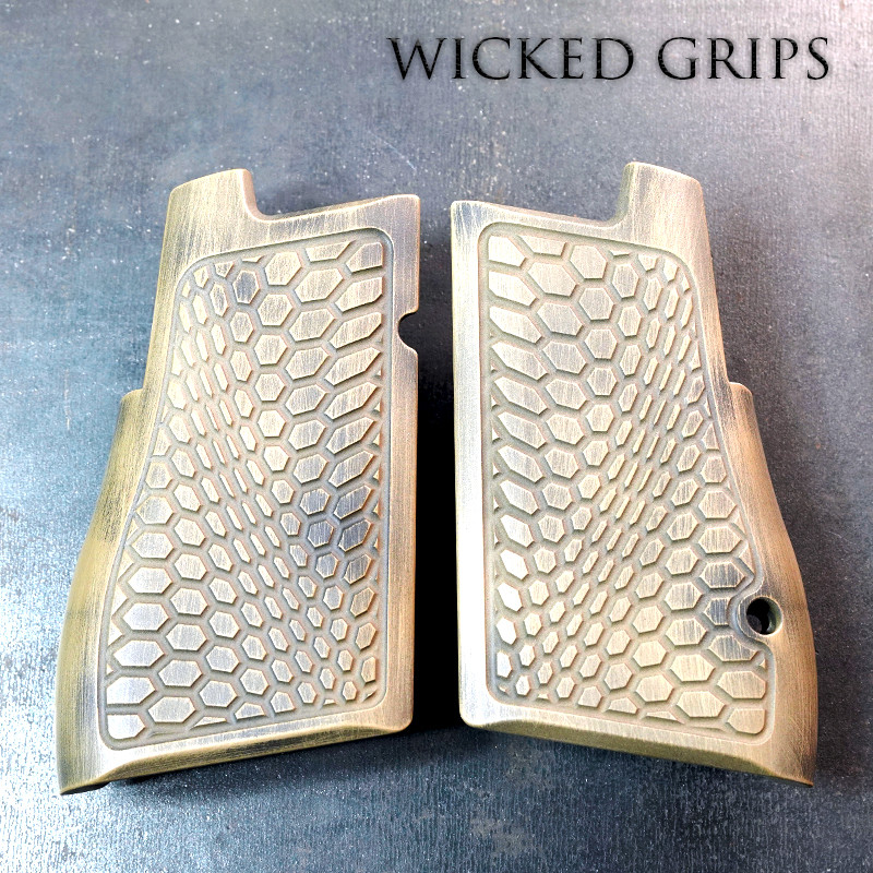 DESERT EAGLE PISTOL GRIPS CERAKOTE DISTRESSED FDE TAN
