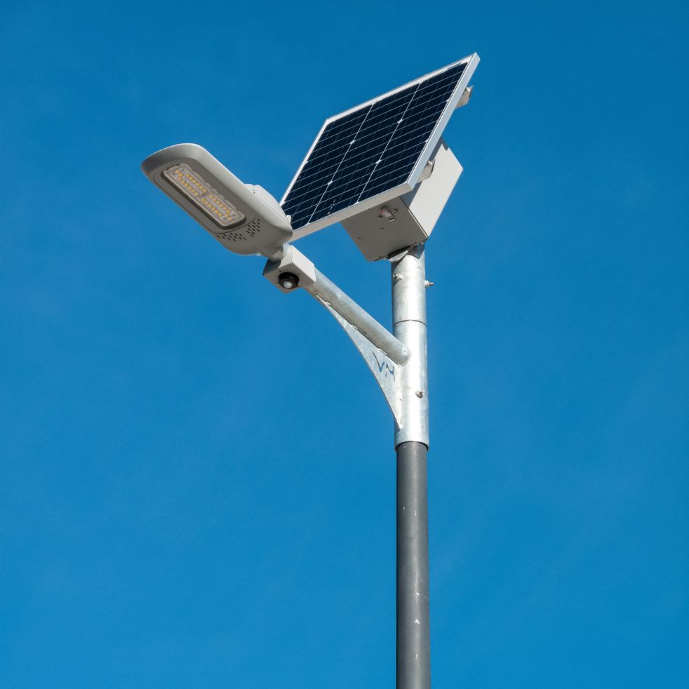 How To Install an Integrated Solar Streetlight - Induction Lighting ...