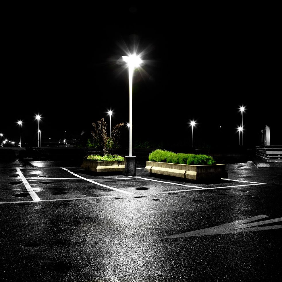 Recommended Parking Lot Lighting A Guide To The Types Of Solar Powered