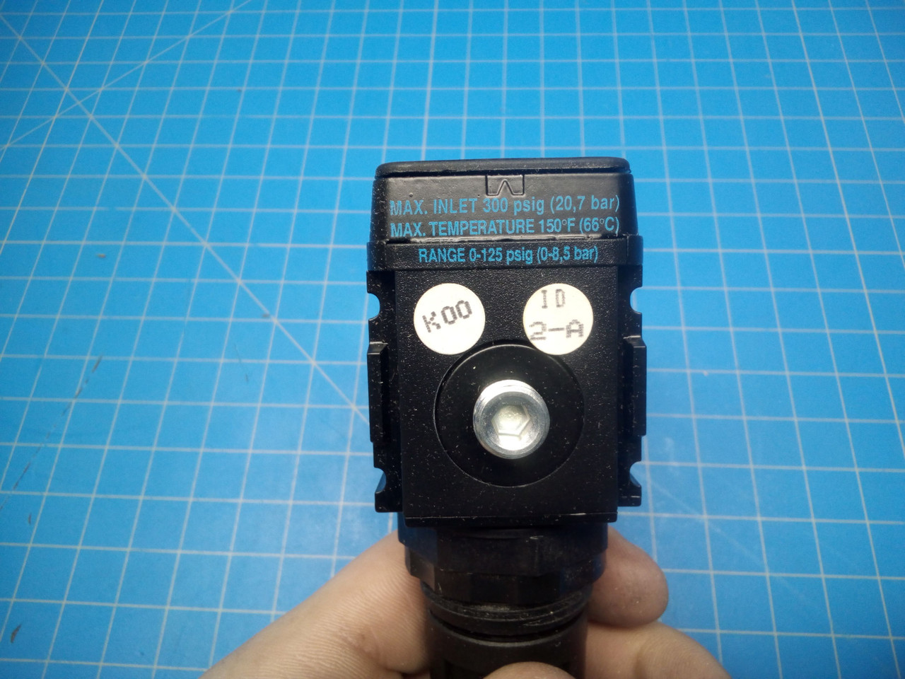 Wilkerson Regulator R08-02-F000