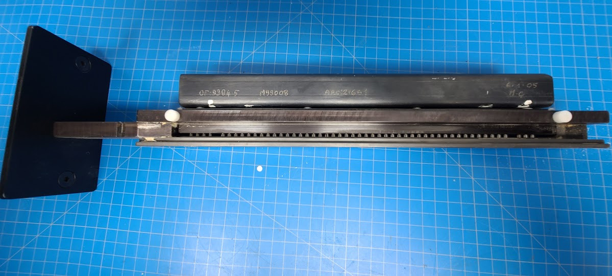 JBI Docupunch 4:1 Round .188 Punch Die