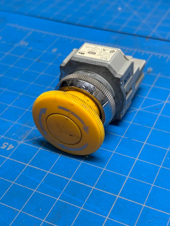 Idec Yellow Emergency Stop Button Switch AVD41-10650