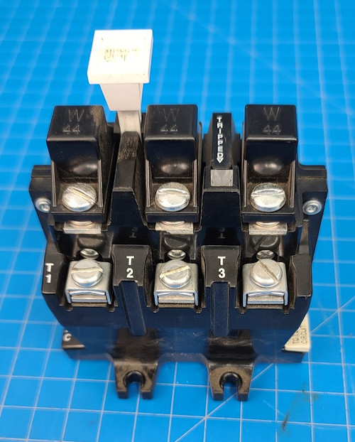 Allen-Bradley 3 Pole 120/600 VAC Overload Relay with Heater 592EUTB