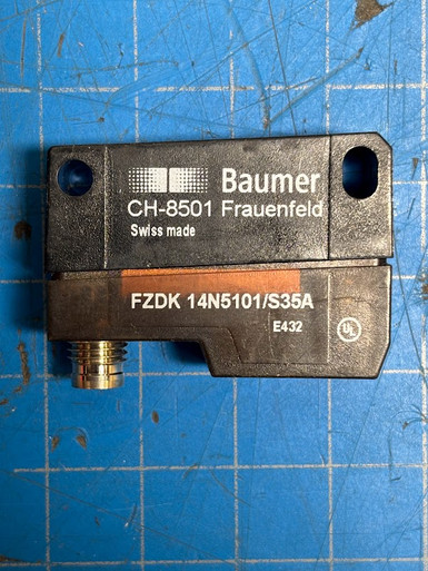 Baumer CH-8501 Inductive Sensor FZDK14N5101/S35A
