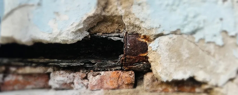 Observing Signs Your Basement Needs Wall Braces Promptly - Walder ...