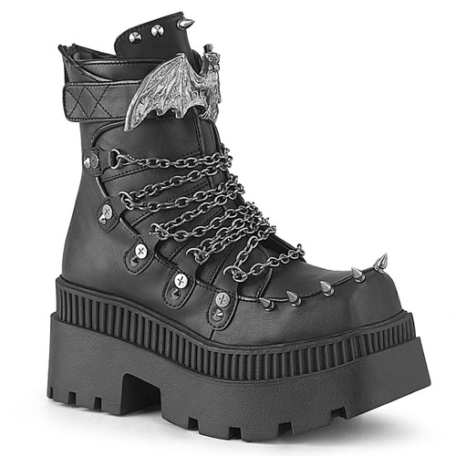 Spiked Bat Chain Boots - Goodgoth.com